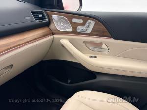 Pelēks Mercedes-Benz GLE-Class 2025 Tallina, ar dzinēja tilpumu 3.00 L un nobraukumu 28 tūkst. km par 81900 €, foto 11 vietnē AUTOMOTO.COM.LV