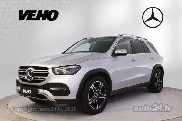 Pelēks Mercedes-Benz GLE-Class 2020 Tallina, ar dzinēja tilpumu 2.00 L un nobraukumu 102 tūkst. km par 43900 €, foto 1 vietnē AUTOMOTO.COM.LV