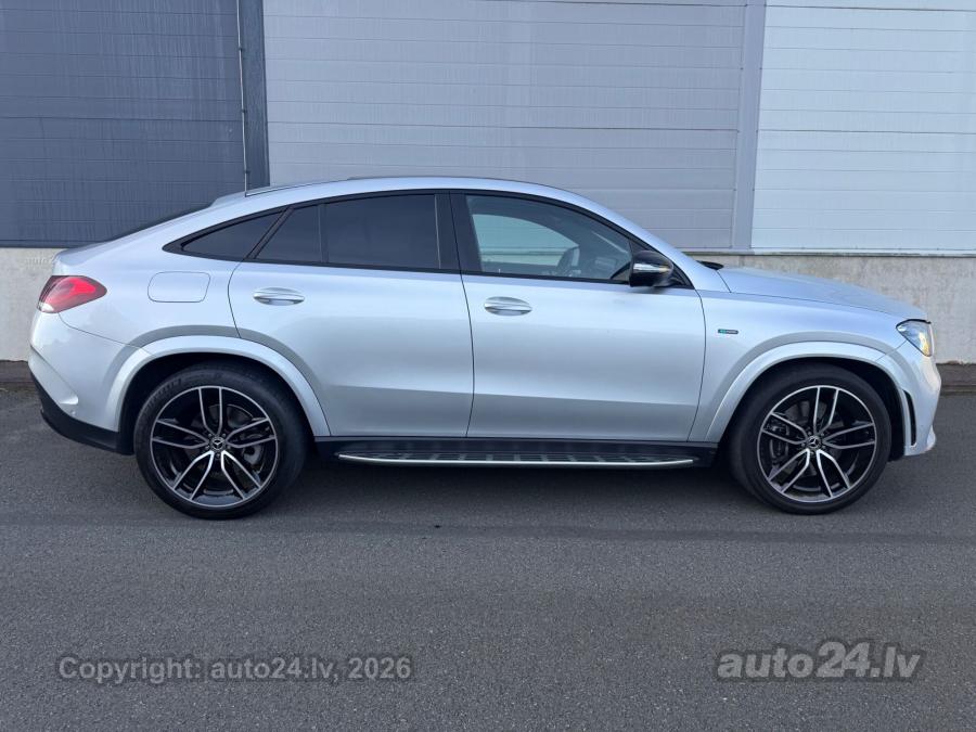Pelēks Mercedes-Benz GLE-Class 2020 Tallina, ar dzinēja tilpumu 2.00 L un nobraukumu 156 tūkst. km par 49900 €, foto 9 vietnē AUTOMOTO.COM.LV