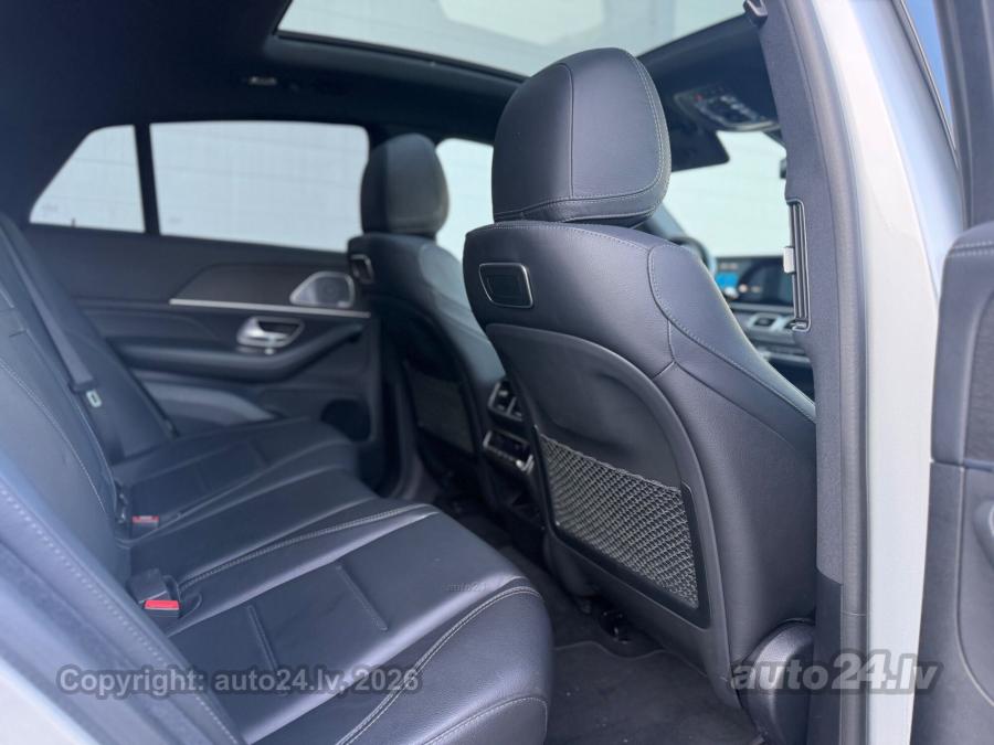 Pelēks Mercedes-Benz GLE-Class 2020 Tallina, ar dzinēja tilpumu 2.00 L un nobraukumu 156 tūkst. km par 49900 €, foto 20 vietnē AUTOMOTO.COM.LV