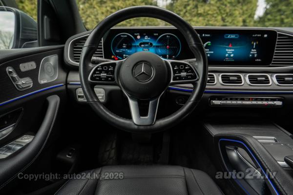 Grey Mercedes-Benz GLE-Class 2021 in Tallinn, with an engine capacity of 2.90 L and mileage of 49 thousand km for 71900 €, photo 8 on AUTOMOTO.COM.LV