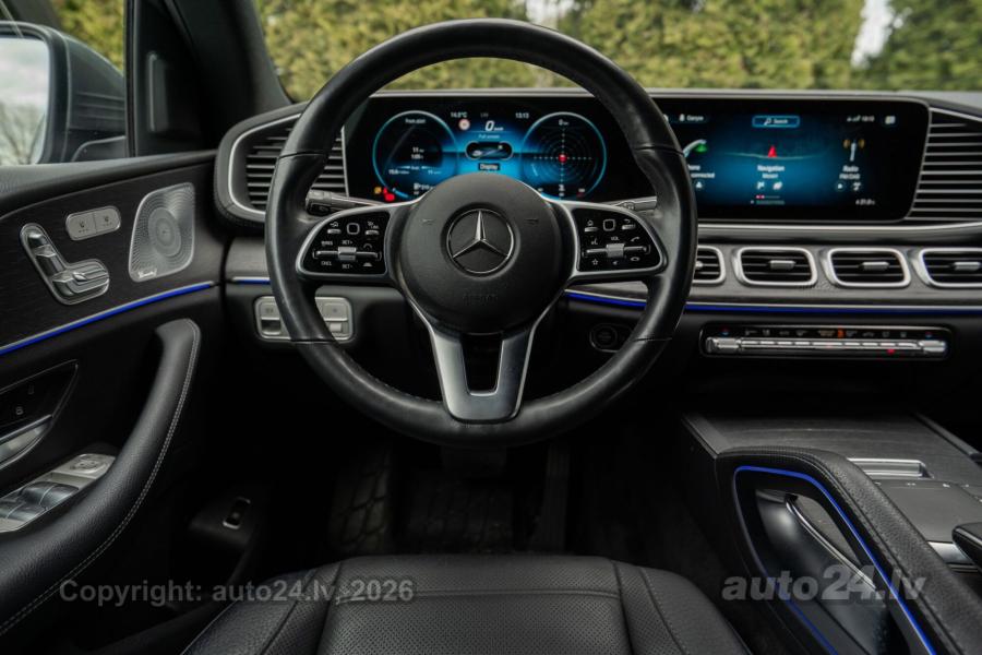Grey Mercedes-Benz GLE-Class 2021 in Tallinn, with an engine capacity of 2.90 L and mileage of 49 thousand km for 71900 €, photo 9 on AUTOMOTO.COM.LV