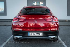 Sarkans Mercedes-Benz GLE-Class 2021 Tallina, ar dzinēja tilpumu 2.90 L un nobraukumu 86 tūkst. km par 69000 €, foto 10 vietnē AUTOMOTO.COM.LV