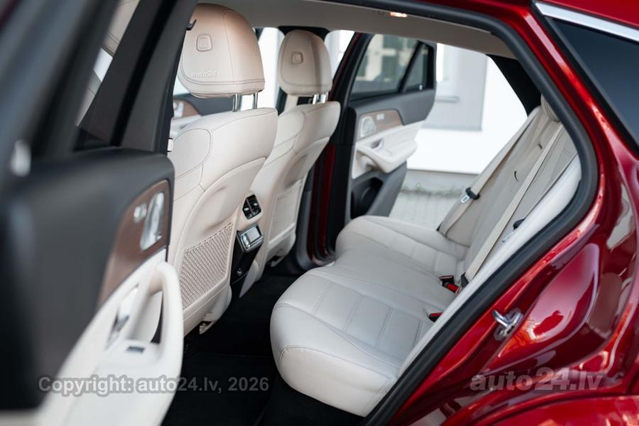 Sarkans Mercedes-Benz GLE-Class 2021 Tallina, ar dzinēja tilpumu 2.90 L un nobraukumu 86 tūkst. km par 69000 €, foto 23 vietnē AUTOMOTO.COM.LV
