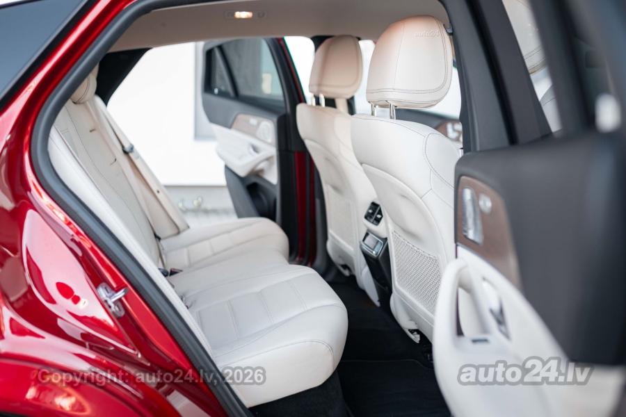 Sarkans Mercedes-Benz GLE-Class 2021 Tallina, ar dzinēja tilpumu 2.90 L un nobraukumu 86 tūkst. km par 69000 €, foto 24 vietnē AUTOMOTO.COM.LV