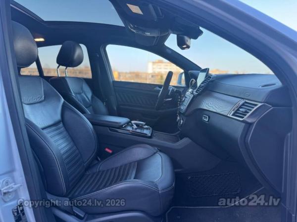 Mercedes-Benz GLE-Class 2015 in Narva, with an engine capacity of 3.00 L and mileage of 271 thousand km for 29900 €, photo 6 on AUTOMOTO.COM.LV