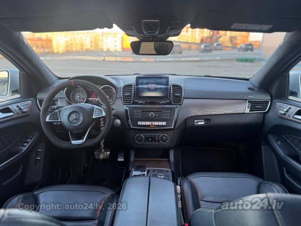 Mercedes-Benz GLE-Class 2015 in Narva, with an engine capacity of 3.00 L and mileage of 271 thousand km for 29900 €, photo 7 on AUTOMOTO.COM.LV