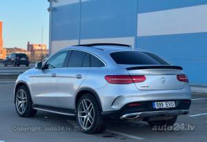 Mercedes-Benz GLE-Class 2015 Narva, ar dzinēja tilpumu 3.00 L un nobraukumu 275 tūkst. km par 29900 €, foto 5 vietnē AUTOMOTO.COM.LV
