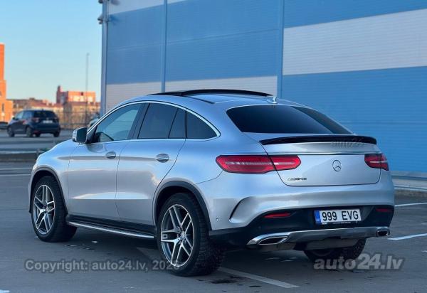 Mercedes-Benz GLE-Class 2015 in Narva, with an engine capacity of 3.00 L and mileage of 275 thousand km for 29900 €, photo 5 on AUTOMOTO.COM.LV