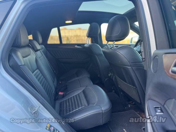 Mercedes-Benz GLE-Class 2015 in Narva, with an engine capacity of 3.00 L and mileage of 275 thousand km for 29900 €, photo 8 on AUTOMOTO.COM.LV