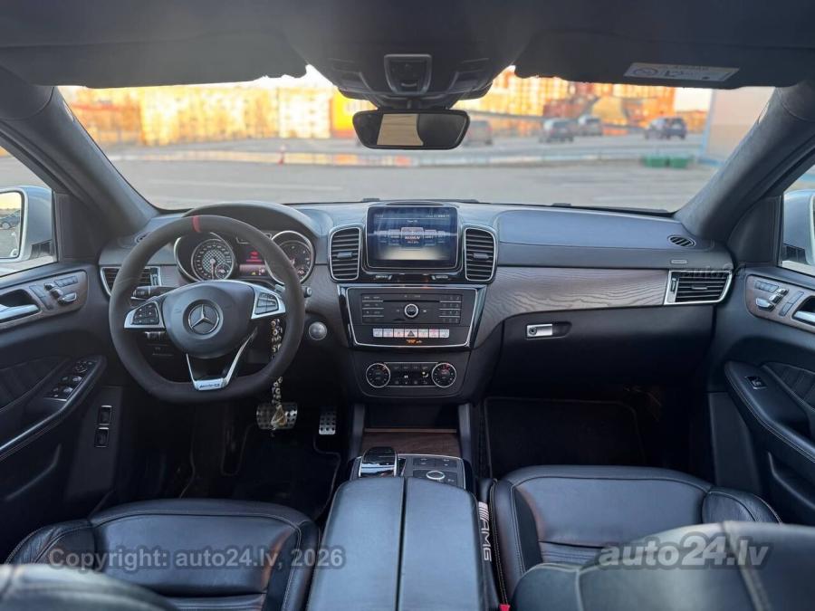 Mercedes-Benz GLE-Class 2015 Narva, ar dzinēja tilpumu 3.00 L un nobraukumu 275 tūkst. km par 29900 €, foto 8 vietnē AUTOMOTO.COM.LV