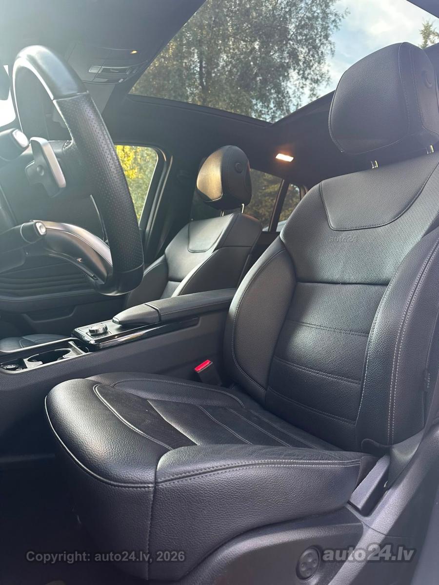 Balts Mercedes-Benz GLE-Class 2016 Tallina, ar dzinēja tilpumu 3.00 L un nobraukumu 141 tūkst. km par 32500 €, foto 14 vietnē AUTOMOTO.COM.LV