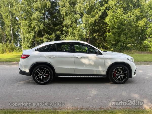 Balts Mercedes-Benz GLE-Class 2015 Tallina, ar dzinēja tilpumu 3.00 L un nobraukumu 178 tūkst. km par 33750 €, foto 6 vietnē AUTOMOTO.COM.LV