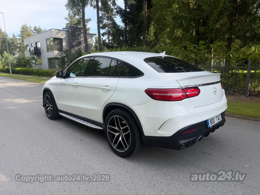 Balts Mercedes-Benz GLE-Class 2015 Tallina, ar dzinēja tilpumu 3.00 L un nobraukumu 178 tūkst. km par 33750 €, foto 4 vietnē AUTOMOTO.COM.LV