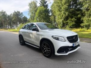 Balts Mercedes-Benz GLE-Class 2015 Tallina, ar dzinēja tilpumu 3.00 L un nobraukumu 178 tūkst. km par 33750 €, foto 8 vietnē AUTOMOTO.COM.LV