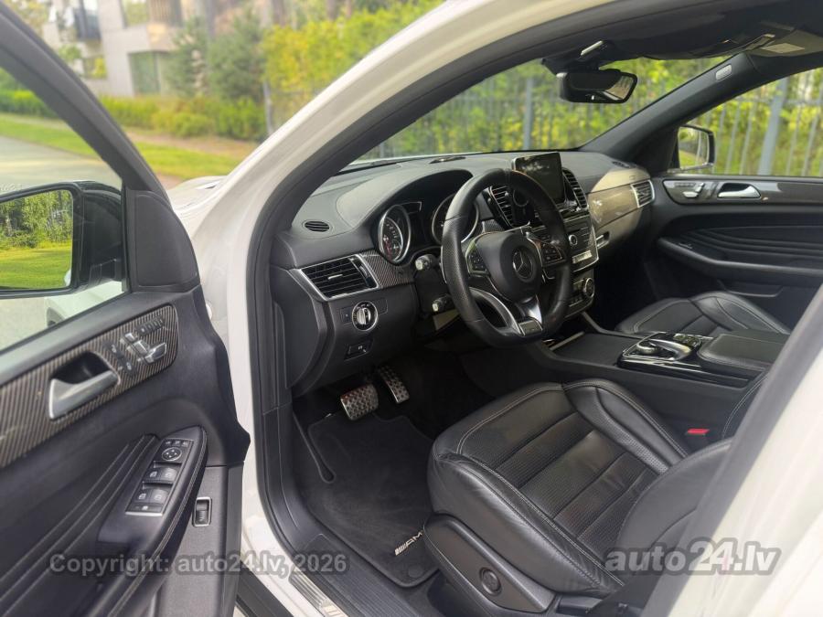 Balts Mercedes-Benz GLE-Class 2015 Tallina, ar dzinēja tilpumu 3.00 L un nobraukumu 178 tūkst. km par 33750 €, foto 12 vietnē AUTOMOTO.COM.LV