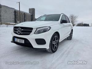 Balts Mercedes-Benz GLE-Class 2017 Tallina, ar dzinēja tilpumu 3.00 L un nobraukumu 400 tūkst. km par 20000 €, foto  vietnē AUTOMOTO.COM.LV