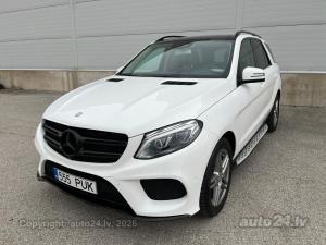 White Mercedes-Benz GLE-Class 2017 in Tartu, with an engine capacity of 3.00 L and mileage of 200 thousand km for 26300 €, photo 10 on AUTOMOTO.COM.LV