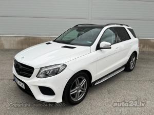 White Mercedes-Benz GLE-Class 2017 in Tartu, with an engine capacity of 3.00 L and mileage of 200 thousand km for 26300 €, photo 11 on AUTOMOTO.COM.LV