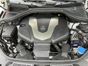 White Mercedes-Benz GLE-Class 2017 in Tartu, with an engine capacity of 3.00 L and mileage of 200 thousand km for 26300 €, photo 14 on AUTOMOTO.COM.LV