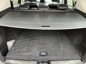 White Mercedes-Benz GLE-Class 2017 in Tartu, with an engine capacity of 3.00 L and mileage of 200 thousand km for 26300 €, photo 15 on AUTOMOTO.COM.LV