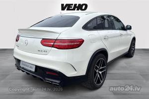 Balts Mercedes-Benz GLE-Class 2017 Pērnava, ar dzinēja tilpumu 3.00 L un nobraukumu 152 tūkst. km par 32500 €, foto 4 vietnē AUTOMOTO.COM.LV