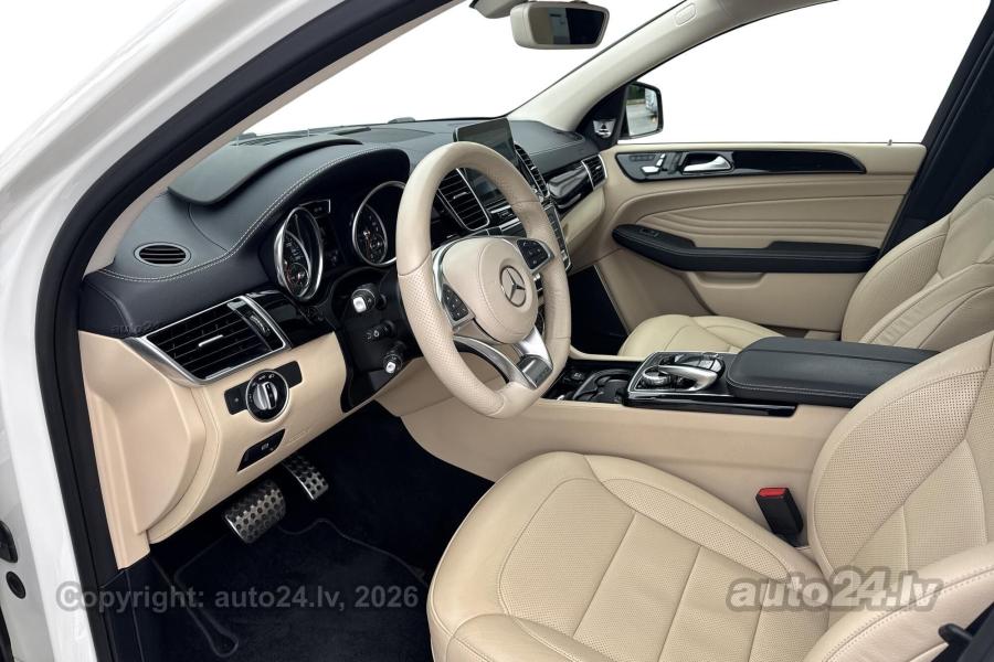 Balts Mercedes-Benz GLE-Class 2017 Pērnava, ar dzinēja tilpumu 3.00 L un nobraukumu 152 tūkst. km par 32500 €, foto 11 vietnē AUTOMOTO.COM.LV
