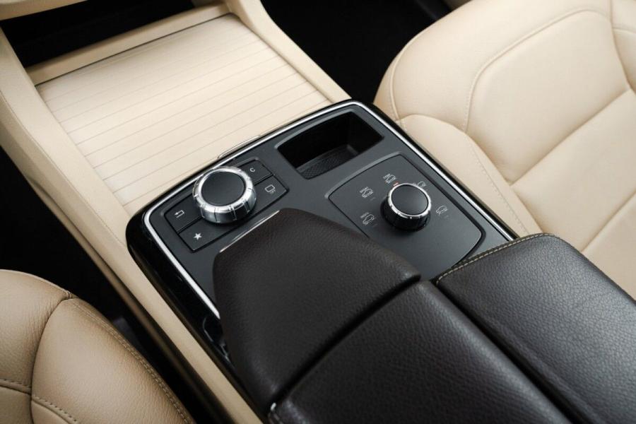 Balts Mercedes-Benz GLE-Class 2017 Mārupe, ar dzinēja tilpumu 3.00 L un nobraukumu 108 tūkst. km par 27100 €, foto 24 vietnē AUTOMOTO.COM.LV