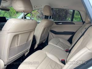 Balts Mercedes-Benz GLE-Class 2017 Tallina, ar dzinēja tilpumu 3.00 L un nobraukumu 99 tūkst. km par 27000 €, foto 5 vietnē AUTOMOTO.COM.LV