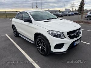 White Mercedes-Benz GLE-Class 2019 in Tallinn, with an engine capacity of 3.00 L and mileage of 94 thousand km for 43800 €, photo  on AUTOMOTO.COM.LV
