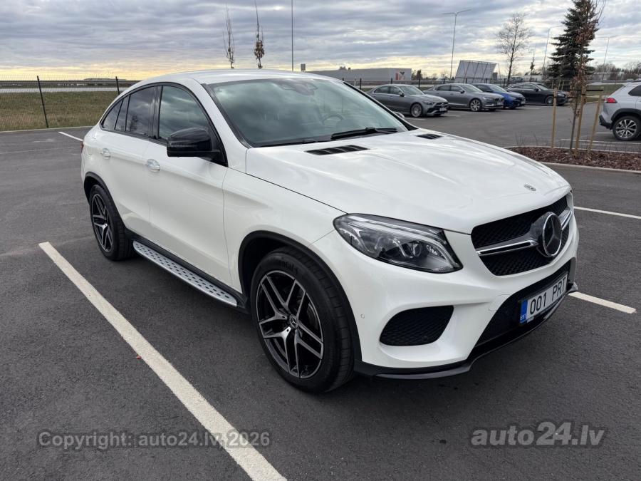 Белый Мерседес ГЛЕ-Класс 2019 в Таллин, объемом двигателя 3.00 л и пробегом 94 тыс. км за 43800 €, фото 1 на AUTOMOTO.COM.LV