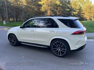 Белый Мерседес ГЛЕ-Класс 2019 в Таллин, объемом двигателя 2.90 л и пробегом 138 тыс. км за 57500 €, фото 3 на AUTOMOTO.COM.LV