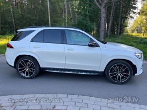 Белый Мерседес ГЛЕ-Класс 2019 в Таллин, объемом двигателя 2.90 л и пробегом 138 тыс. км за 57500 €, фото 5 на AUTOMOTO.COM.LV