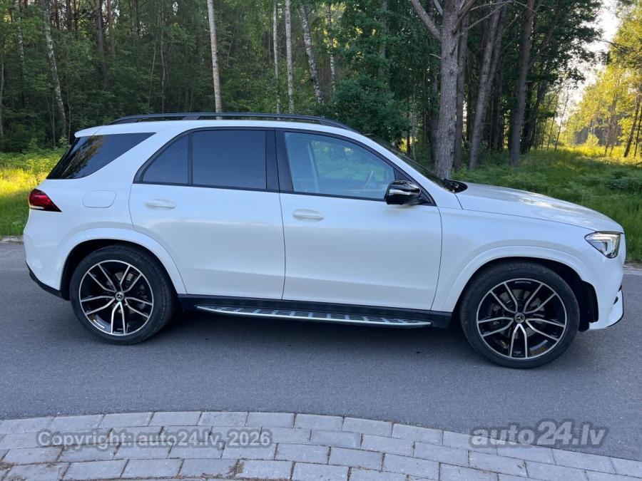 Белый Мерседес ГЛЕ-Класс 2019 в Таллин, объемом двигателя 2.90 л и пробегом 138 тыс. км за 57500 €, фото 5 на AUTOMOTO.COM.LV