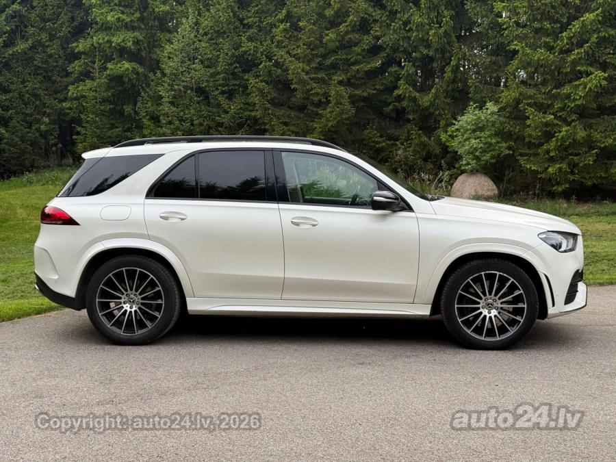 Balts Mercedes-Benz GLE-Class 2020 Tartu, ar dzinēja tilpumu 3.00 L un nobraukumu 172 tūkst. km par 45990 €, foto 5 vietnē AUTOMOTO.COM.LV