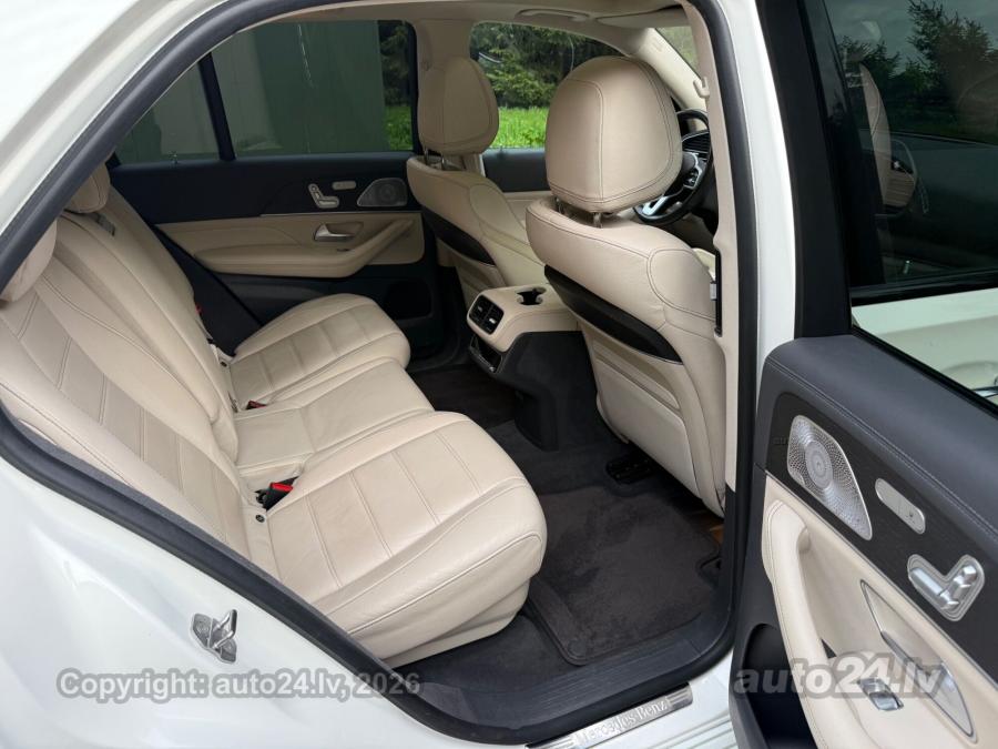 Balts Mercedes-Benz GLE-Class 2020 Tartu, ar dzinēja tilpumu 3.00 L un nobraukumu 172 tūkst. km par 45990 €, foto 15 vietnē AUTOMOTO.COM.LV