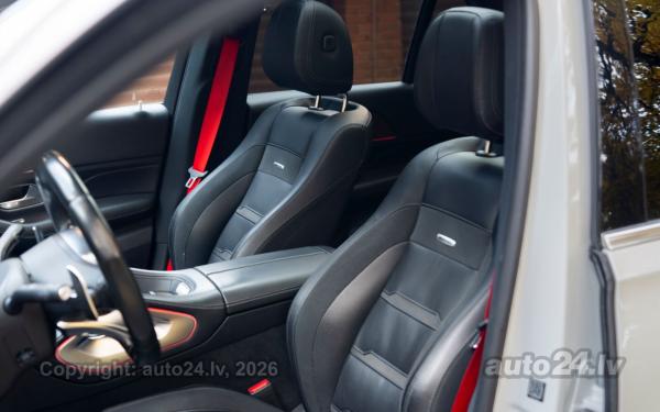 Balts Mercedes-Benz GLE-Class 2020 Tartu, ar dzinēja tilpumu 3.00 L un nobraukumu 108 tūkst. km par 59000 €, foto 6 vietnē AUTOMOTO.COM.LV