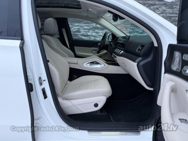 White Mercedes-Benz GLE-Class 2022 in Tallinn, with an engine capacity of 2.00 L and mileage of 65 thousand km for 74900 €, photo 11 on AUTOMOTO.COM.LV