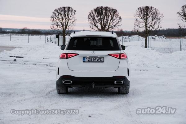 Balts Mercedes-Benz GLE-Class 2022 Tartu, ar dzinēja tilpumu 2.00 L un nobraukumu 107 tūkst. km par 57900 €, foto 5 vietnē AUTOMOTO.COM.LV
