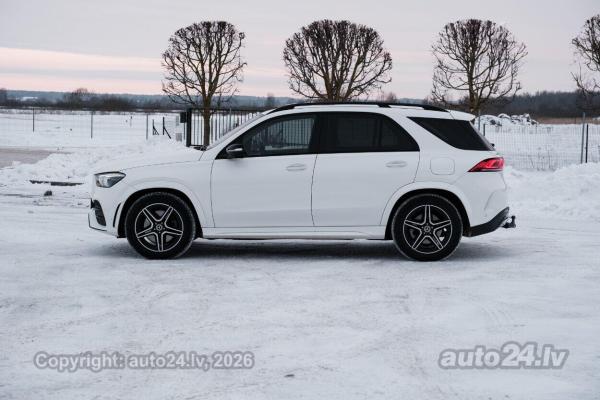Balts Mercedes-Benz GLE-Class 2022 Tartu, ar dzinēja tilpumu 2.00 L un nobraukumu 107 tūkst. km par 57900 €, foto 8 vietnē AUTOMOTO.COM.LV