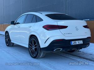 Balts Mercedes-Benz GLE-Class 2022 Tallina, ar dzinēja tilpumu 2.00 L un nobraukumu 107 tūkst. km par 64900 €, foto 4 vietnē AUTOMOTO.COM.LV