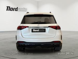 White Mercedes-Benz GLE-Class 2022 in Tallinn, with an engine capacity of 3.00 L and mileage of 28 thousand km for 79900 €, photo 5 on AUTOMOTO.COM.LV