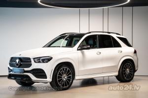 Мерседес ГЛЕ-Класс 2023 в Таллин на AUTOMOTO.COM.LV Белый Мерседес ГЛЕ-Класс 2023 в Таллин, объемом двигателя 2.90 л и пробегом 65 тыс. км за 71700 €, фото 1 на AUTOMOTO.COM.LV