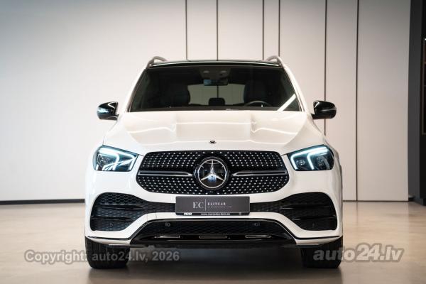 Balts Mercedes-Benz GLE-Class 2023 Tallina, ar dzinēja tilpumu 2.90 L un nobraukumu 65 tūkst. km par 71700 €, foto 9 vietnē AUTOMOTO.COM.LV