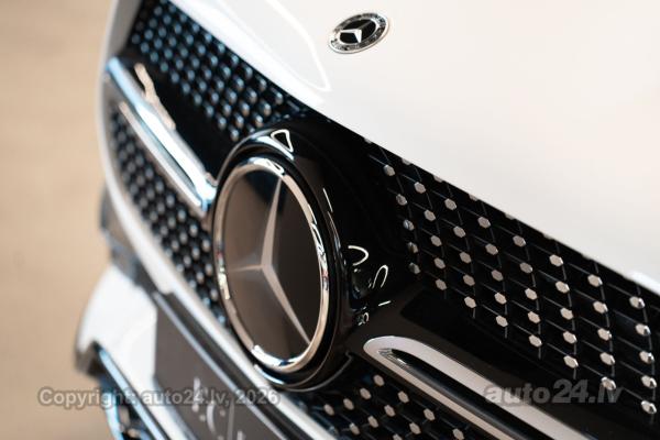 Balts Mercedes-Benz GLE-Class 2023 Tallina, ar dzinēja tilpumu 2.90 L un nobraukumu 65 tūkst. km par 71700 €, foto 10 vietnē AUTOMOTO.COM.LV