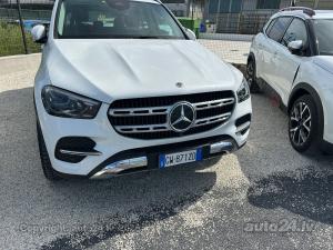 White Mercedes-Benz GLE-Class 2024 in Tallinn, with an engine capacity of 2.00 L and mileage of 0 thousand km for 49000 €, photo  on AUTOMOTO.COM.LV
