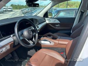 White Mercedes-Benz GLE-Class 2024 in Tallinn, with an engine capacity of 2.00 L and mileage of 0 thousand km for 49000 €, photo 4 on AUTOMOTO.COM.LV