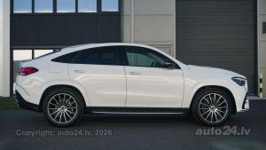 Balts Mercedes-Benz GLE-Class 2024 Tallina, ar dzinēja tilpumu 2.00 L un nobraukumu 22 tūkst. km par 84900 €, foto 7 vietnē AUTOMOTO.COM.LV
