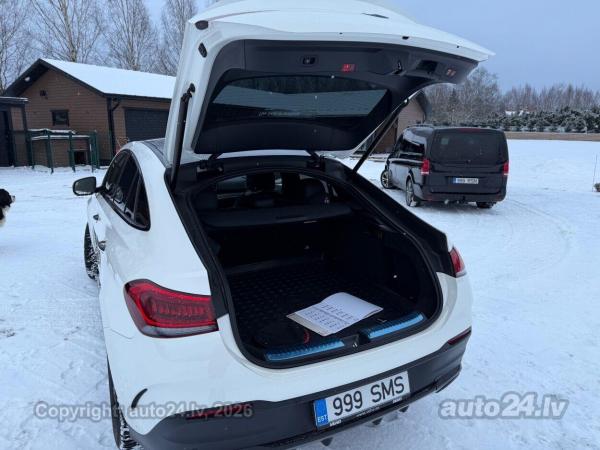 White Mercedes-Benz GLE-Class 2020 in Tallinn, with an engine capacity of 2.90 L and mileage of 152 thousand km for 58000 €, photo 4 on AUTOMOTO.COM.LV