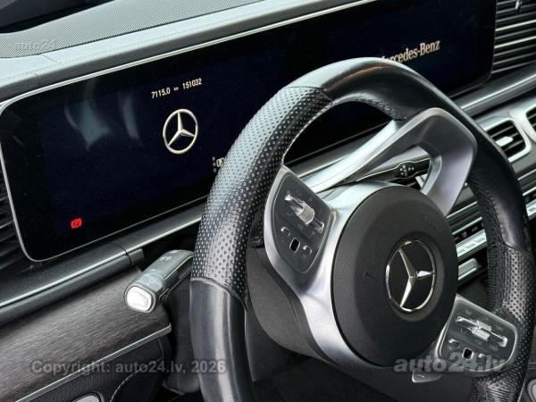 White Mercedes-Benz GLE-Class 2020 in Tallinn, with an engine capacity of 2.90 L and mileage of 152 thousand km for 58000 €, photo 5 on AUTOMOTO.COM.LV